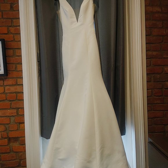 Sareh Nouri | Dresses | Sarah Nouri Ivory Mercer Wedding Dress | Poshmark
